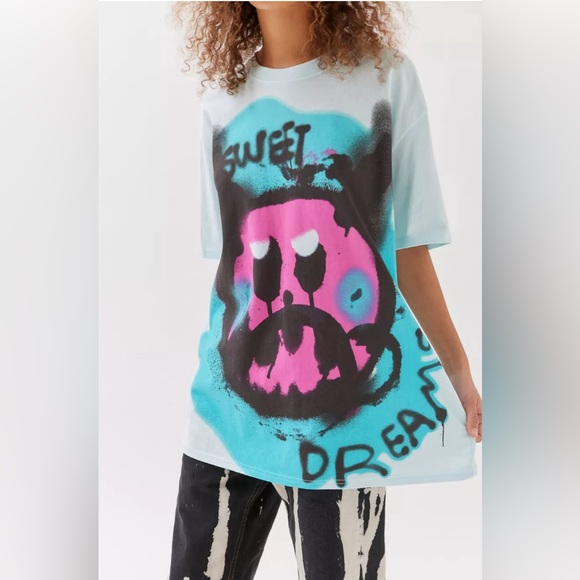 Urban Outfitters | Tops | Nwot Urban Outfitters Sweet Dreams Graphic ...